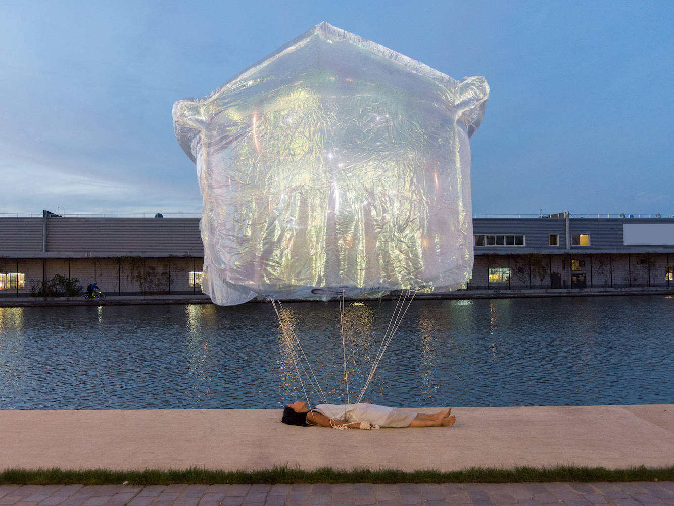 Art Emergence : le nouveau rendez-vous de la création émergente à Paris ...